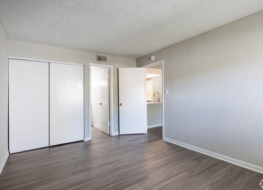 Photos and Video of Hanley Place in Tampa, FL