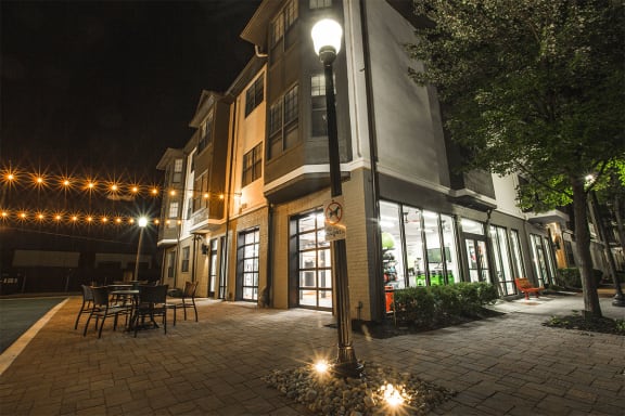 Photos and Video of Meridian at Grandview in Columbus, OH