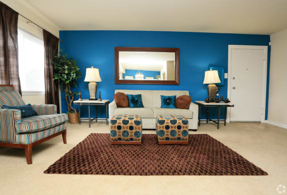 Suitland, MD Apartments for Rent | Andrews Ridge