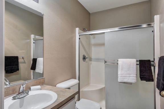 Photos and Video of Nolan Ridge Apartments in Keizer, OR