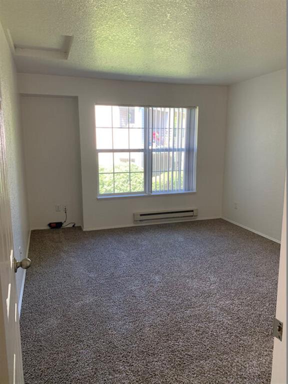 Photos and Video of Hampton Ridge Apartments in Tigard, OR