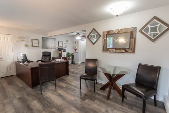 Photos and Video of Colonial Ridge in Cincinnati, OH