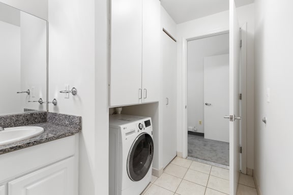 Apartments in Downtown Detroit | Lofts at Merchant Row