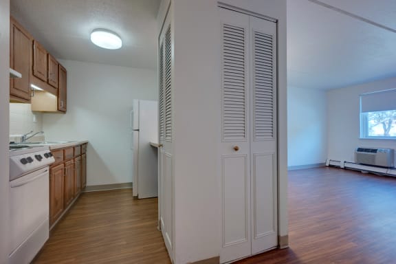 Photos of Blake Estates in Hyde Park