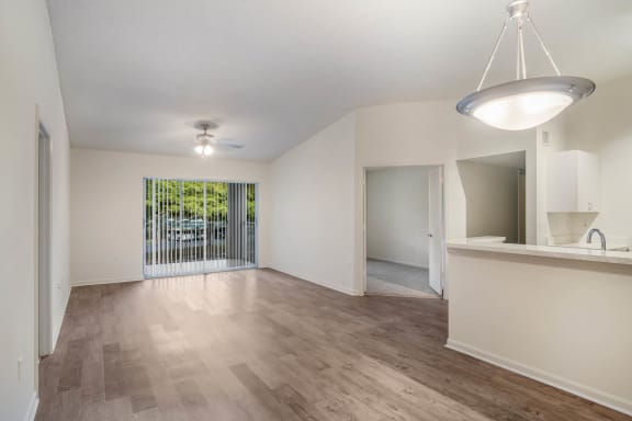 Pet-Friendly Stuart, FL Apartments | Heritage Cove