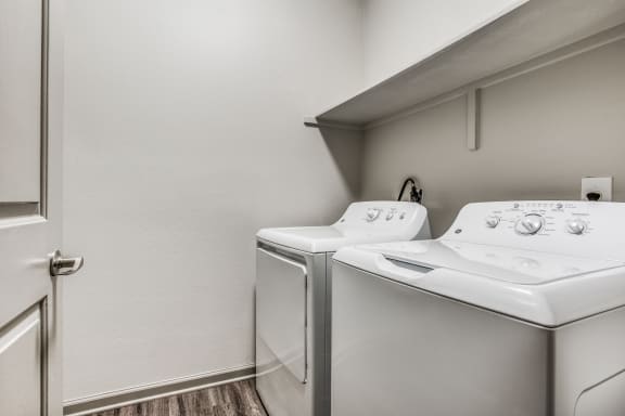 Tech Ridge Apartments in Austin | Canyon Ridge | Photos