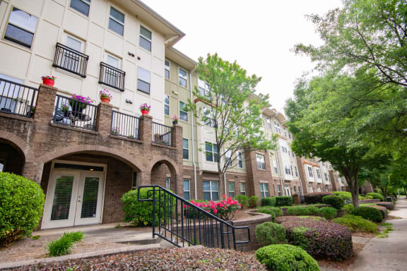 Photos and Video of Veranda at Collegetown in Atlanta, GA