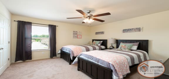 Photos and Video of Universal at Mockingbird Lane in Johnson City, TN