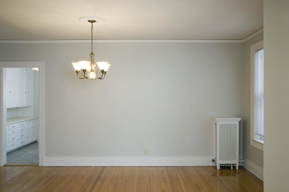 Photos and Video of St. Regis in Omaha, NE