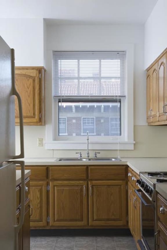 Photos and Video of St. Regis in Omaha, NE