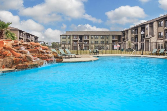 Apartments for Rent in Harlingen, TX | Valor at Harlingen