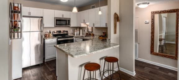 Photos and Video of Castilian Apartments in Orlando, FL