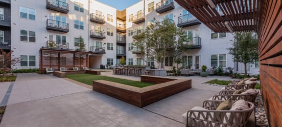 4600 Ross Apartments in Downtown Dallas | Photo Gallery