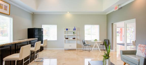 Running Brook Apartments Miami | 2, 3 & 4 Bedroom Rentals