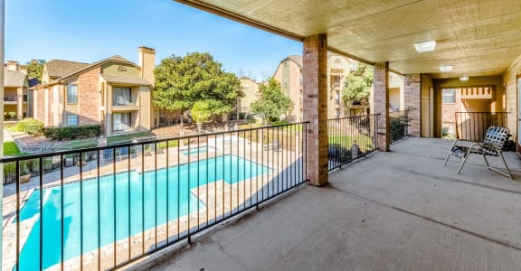 Bandera Crossing | Apartments in San Antonio, TX