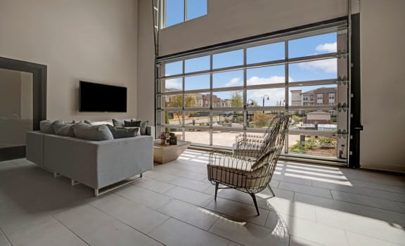 Apartments near Northlake Mall | Apartments @Eleven240