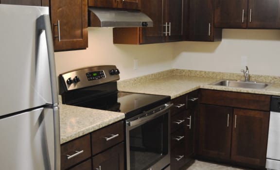 Stone Run East Apartments in Weymouth, MA. Heating and Water Included!