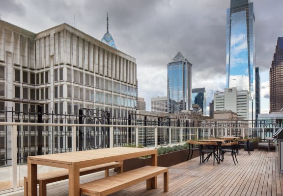 One City | Apartments in Philadelphia, PA