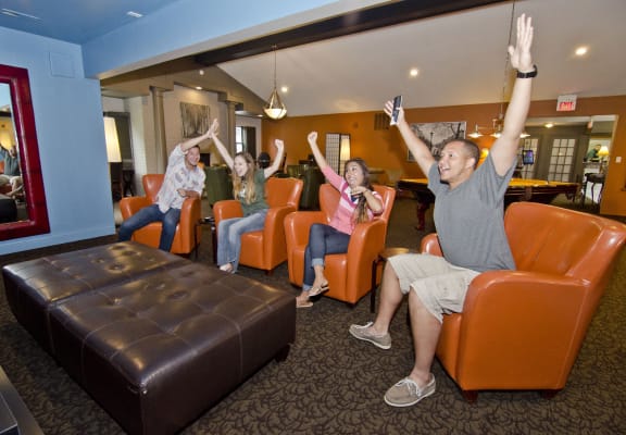 Arbor Glen Apartments | Apartments in East Lansing, MI