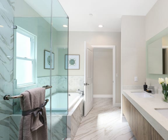 Meridian at Phillips Ranch | Apartments in Pomona, CA