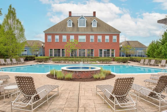 Bristol Village at Charter Colony | Apartment and Community Amenities