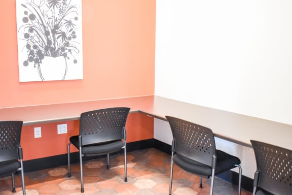 Low-Income Apartments in Everett, WA | Manor Way | Amenities