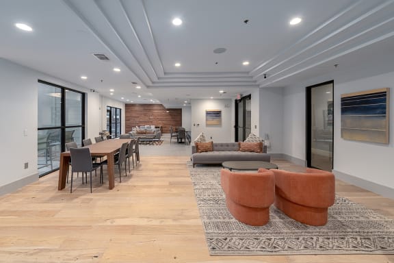 Axis 3700 Apartments | Apartment and Community Amenities