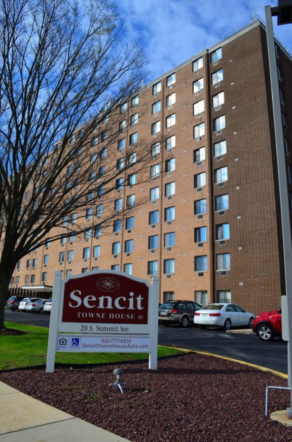 Photos of Sencit Towne House Apartments in Shillington, PA