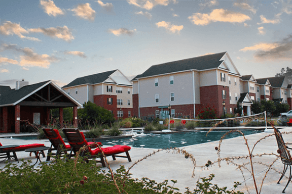 Apartment Amenities | River Ranch Apartments