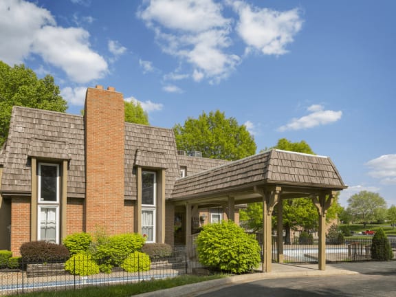 Photo & Video | The Ridge at Chestnut | Apartments in Kansas City, MO