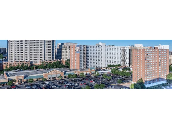 Downtown Silver Spring Apartments | The Blairs