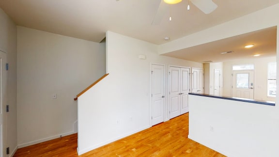 Photos of Legacy Pointe at Poindexter in Columbus, OH