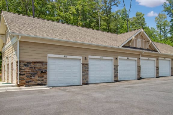 Luxury Apartments in Indian Land, SC | Enclave at Bailes Ridge