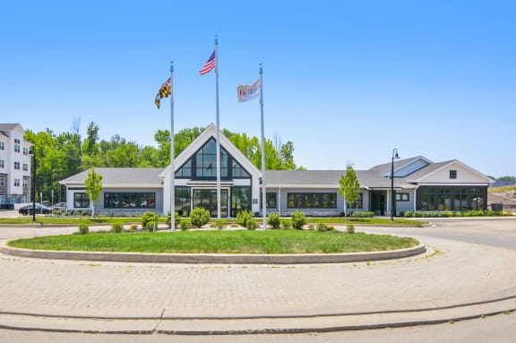 Fieldside Grande | Apartment and Community Amenities