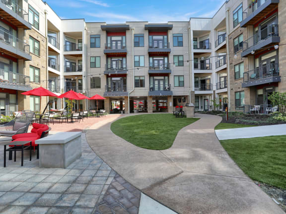 Luxury Apartments in Downtown Carmel, IN | Avant & Avant II