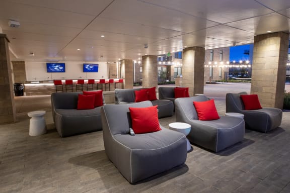 Luxury Apartments in Downtown Carmel, IN | Avant & Avant II