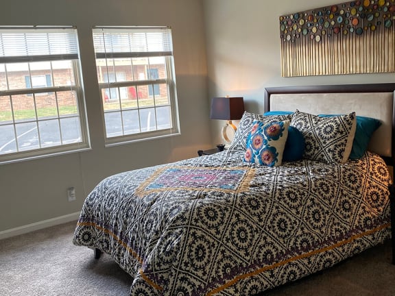 Photos and Video of Abbey Court Apartments in Evansville, IN