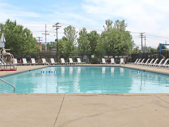 Water's Edge | Apartment and Community Amenities