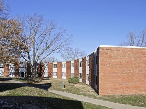 Photos and Video | Timber Cove Apartments | Decatur, IL