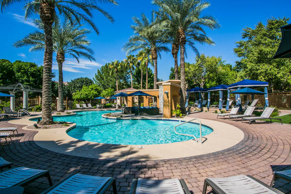 Versante Apartment Homes Near Tolleson, AZ | Luxurious Amenities