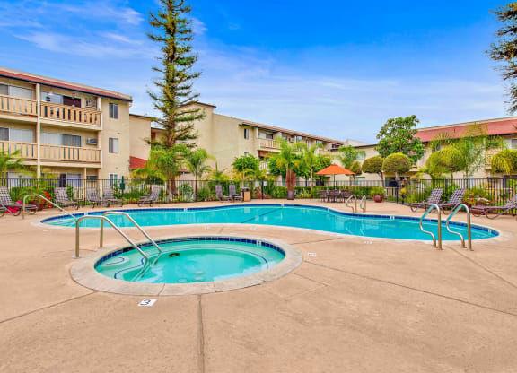 Photos and Video of Villa La Paloma in Reseda, CA