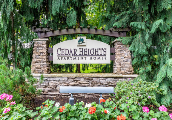Cedar Heights | Apartments in Kirkland, WA