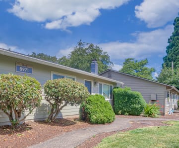 Harrison Square Apartments | Apartments in Portland, OR