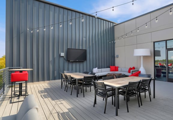 Luxury Apartments in Carmel, IN | Avant Apartments