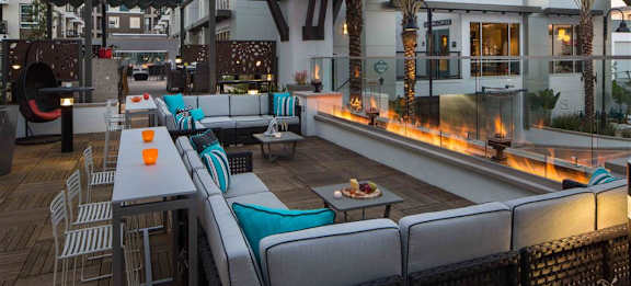 The Paramount Platinum Triangle | Apartments in Anaheim, CA