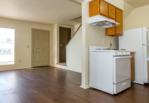 Ronez Manor | Apartments in Springfield, OH