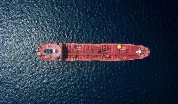 Les Chateaux | How to Watch Ships in Duluth, MN