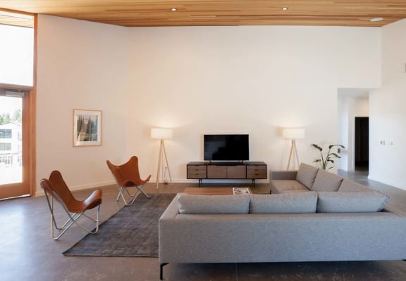 Range Apartments | Apartments in Bend, OR