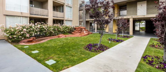 Floor Plans of Parc Ridge Apartments in Northridge, CA