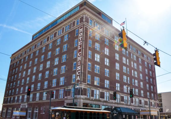 The Chisca on Main | Apartments in Memphis, TN